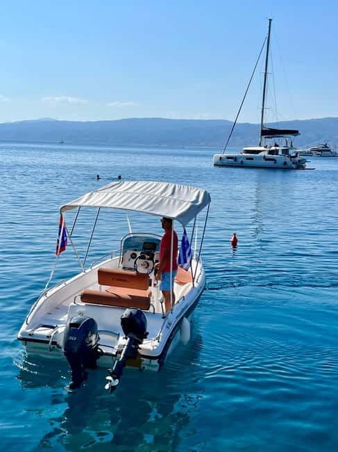 Hydra: No-License Boat Rental - The Practicalities: What’s Included and What’s Not