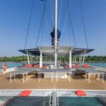 Hyères : Dinner Cruise on a beautiful catamaran at Bregançon - Detailed Breakdown of the Itinerary