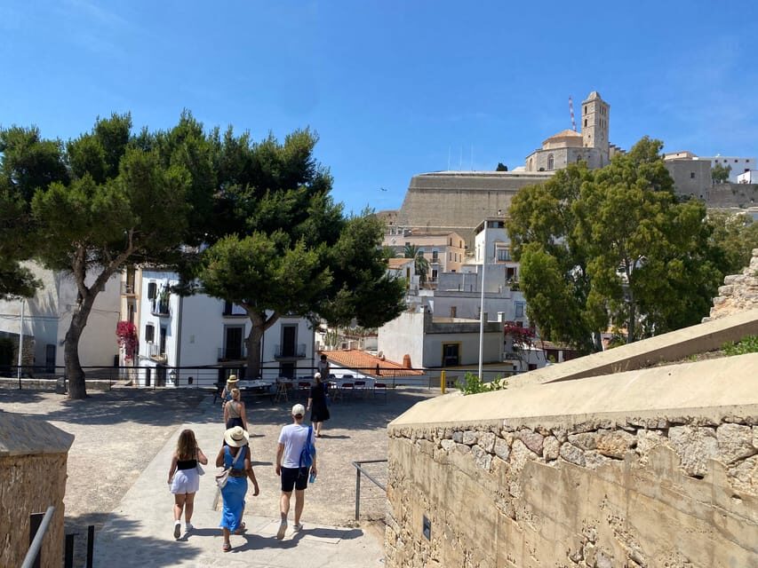 Ibiza: Dalt Vila Walking Tour with Sangría Workshop - The Heart of Ibiza Town