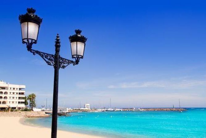 Ibiza Island Tour: Punta Arabi Local Market - How the Tour Runs