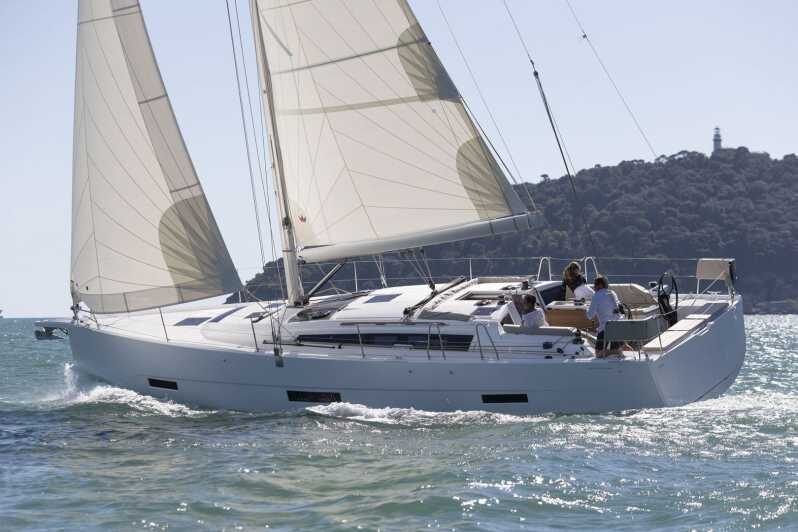 Ibiza: Midday or Sunset Sailing with Snacks and Open Bar - Why This Tour Works Well