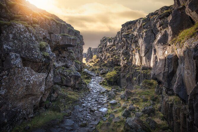 Iceland Stopover 3-Day Tour: Golden Circle, Geysers & Glaciers - Who Should Consider This Tour?