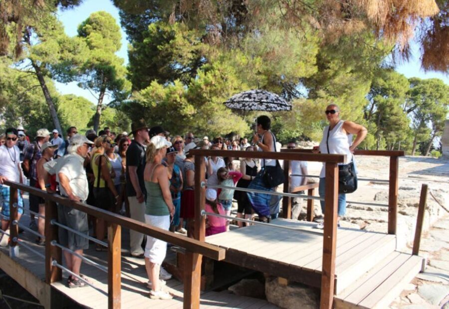 Ierapetra: Knossos Palace and Heraklion Guided City Tour - What’s Included and Whats Not