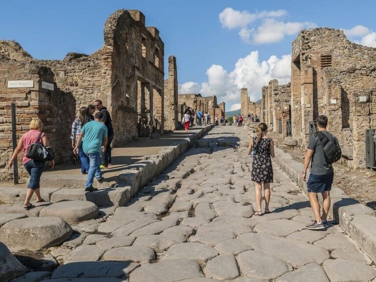 Immersion in Pompeii: Captivating Trip! - Analyzing the Cost and Value