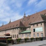 Immersive guided tour of Strasbourg in the 15th century - Gazing at the Cathedral’s Tall Spire