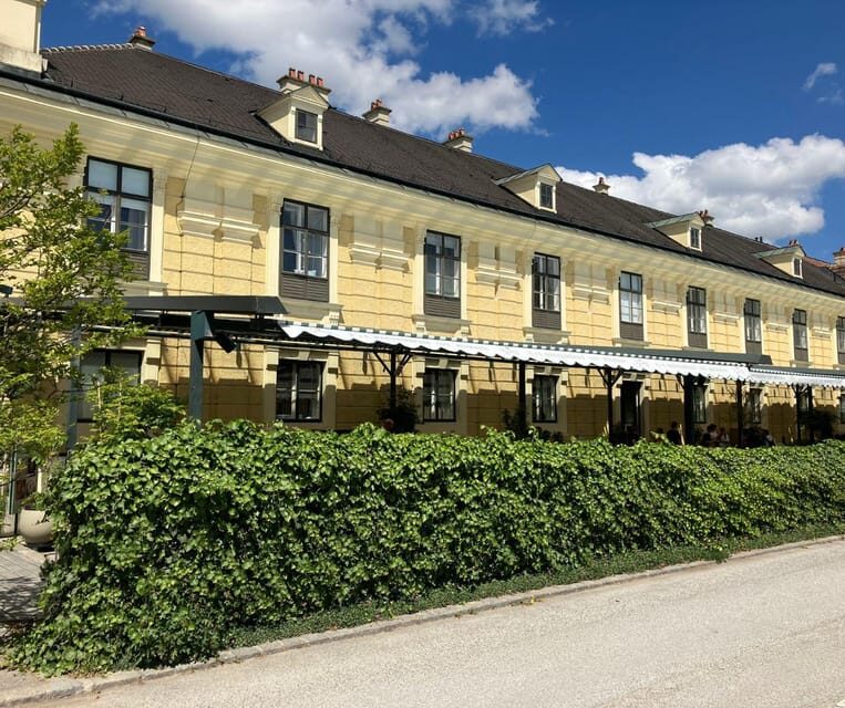 Imperial breakfast before your castle tour - A Walk Through Schönbrunn’s Gardens and Grounds