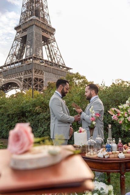 Inclusive and private photoshoot in the heart of Paris - Analyzing the Value