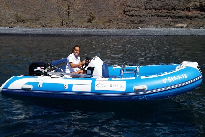 Inflatable boat without a license - The Sum Up