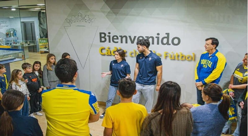 Interactive Tour Nuevo Mirandilla Stadium, Cádiz CF - The Playing Field and Modern Touches