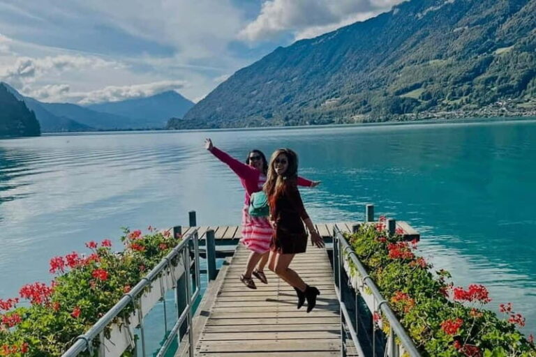 Interlaken: Boat Trip to Giessbach Falls & hike to Iseltwald - A Relaxed Hike Into Village Life