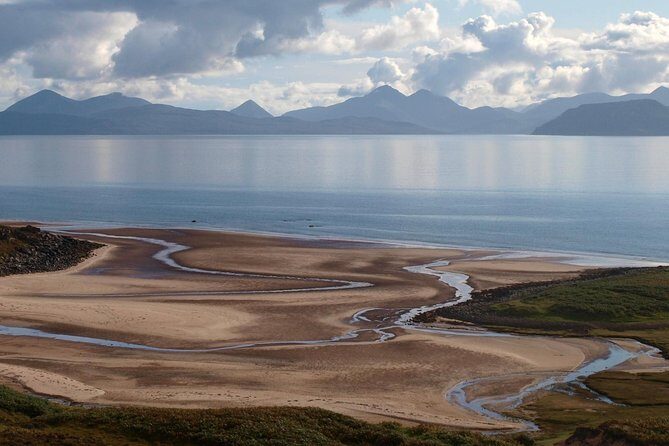 Inverness: Applecross, Loch Carron & the Wild Highlands - The Experience of Transportation and Group Size