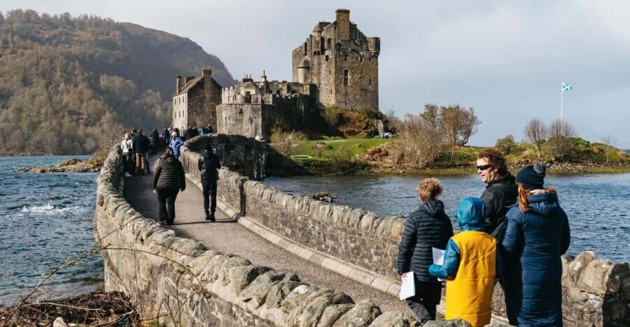 Inverness: Isle of Skye and Eilean Donan Castle Day Trip - Exploring Portree – The Heart of Skye