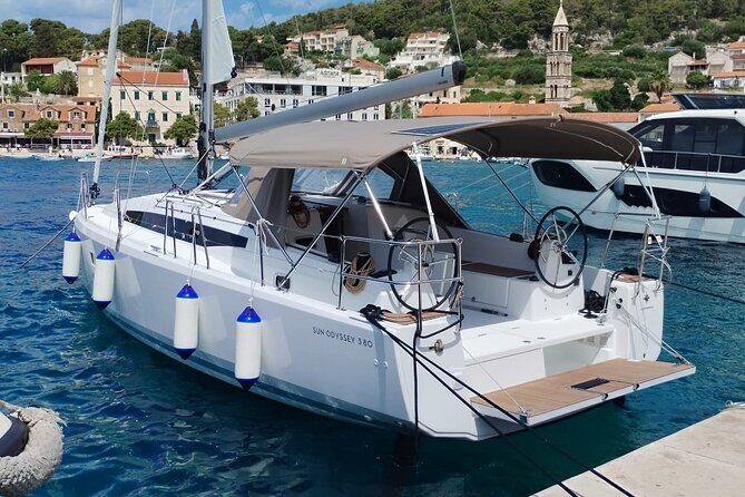 Islands Tour on Luxurious Jeanneau Sun Odyssey - Why This Tour Offers Great Value