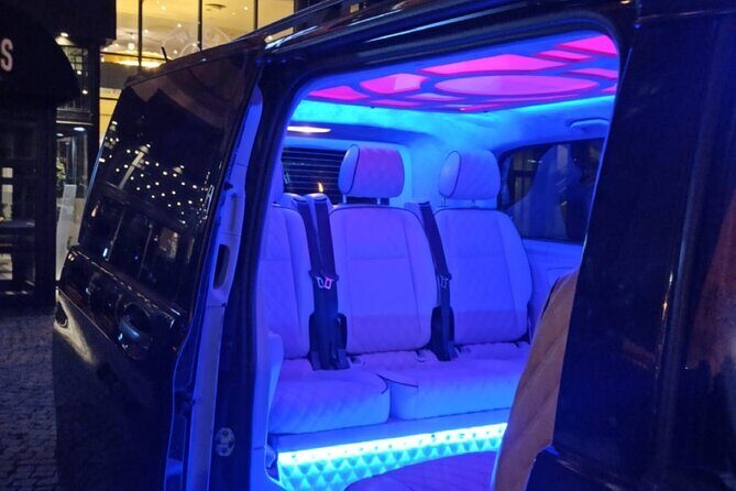 Istanbul Airport Minivan or Minibus Private Transport - The Vehicle and Comfort