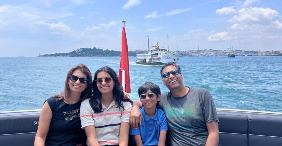 Istanbul: Bosphorus Cruise with Stopover on the Asian Side - The Itinerary Breakdown