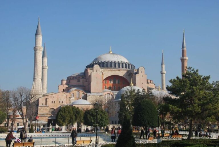 Istanbul Full Day Byzantine & Ottoman Traces Tour - The Blue Mosque: A Visual and Spiritual Wonder