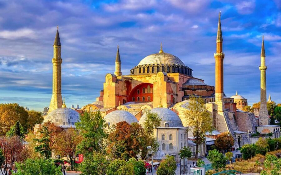Istanbul: Guided Old City Tour and Bosphorus Sunset Cruise - From Historic Sights to Elegant Waterways