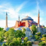 Istanbul: Historical Peninsula Tour with Expert Guide - Exploring Topkapi Palace