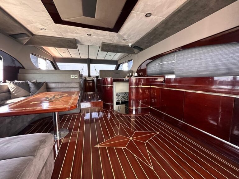 Istanbul: Private Bosphorus Tour On Luxury Yacht Pre#6 - Who Will Love This Tour?
