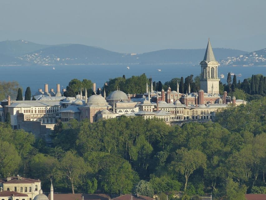 Istanbul: Private Night Tour with a Local - What Makes This Tour Stand Out