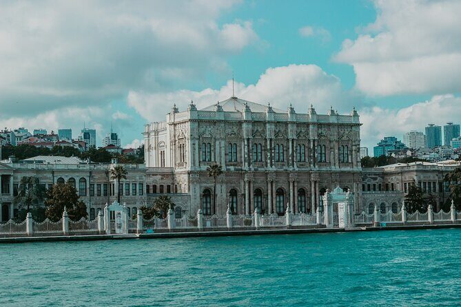 Istanbul Taksim, Istiklal, Galata Tower and Dolmabahçe Tour - FAQ