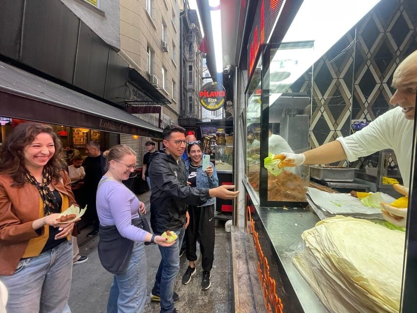 Istanbul: Traditional Turkish Dinner and Dervish Experience - The Itinerary in Detail