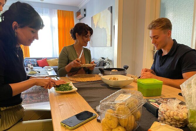 Istanbul Vegan/Vegeterian Cooking Class with Locals at Home - Practical Details: What You Should Know