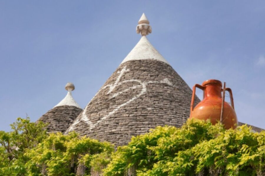Itria Valley Van Tour: Beautiful villages in Puglia - Transportation and Group Size