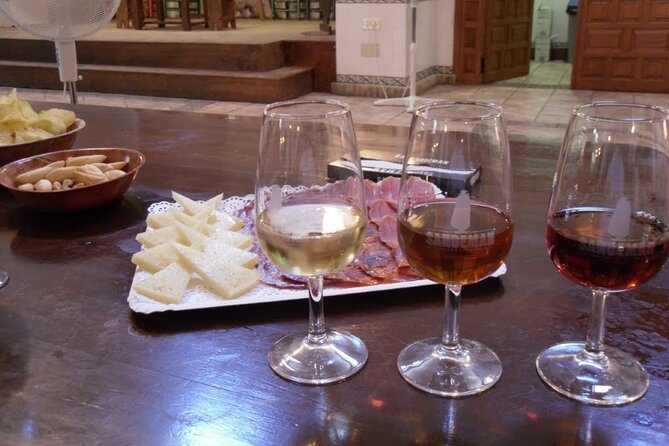 Jerez Historic Guided Tour and Alcazar - Key Points