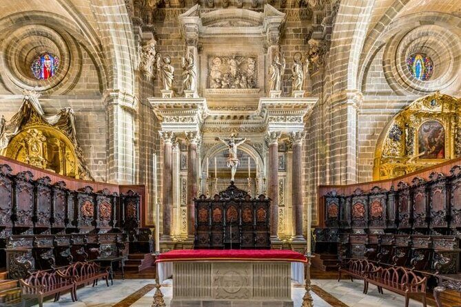 Jerez Walking Tour with Alcazar and Cathedral Entrance - In-Depth Look at the Itinerary