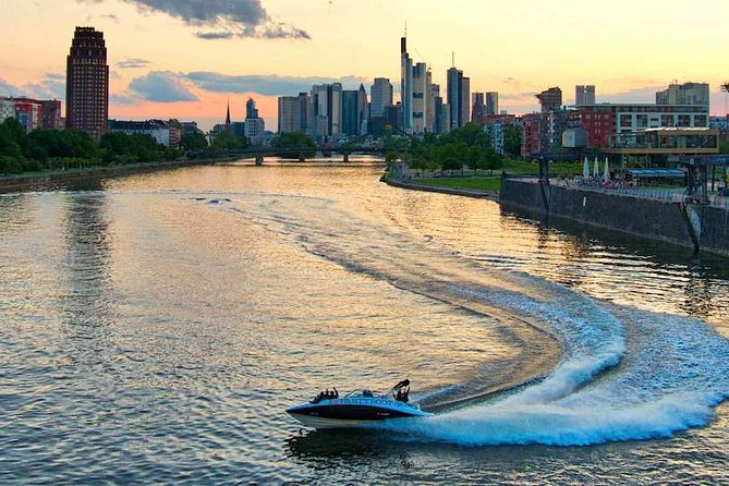 Jet Boat Tour - Frankfurts Jet Boat Adventure: A Thrilling Ride on the Main River
