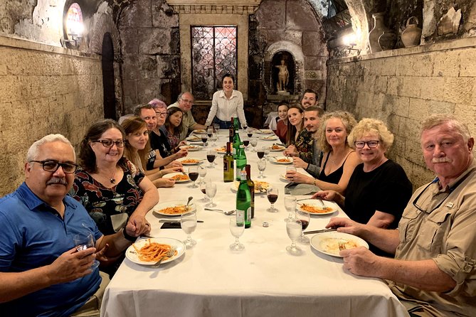 Jewish Ghetto and Navona Food Wine and Sightseeing Tour of Rome - A Close Look at the Jewish Ghetto and Navona Tour