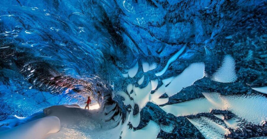 Jökulsárlón: Vatnajökull Ice Cave Guided Tour - The Itinerary — A Typical Day