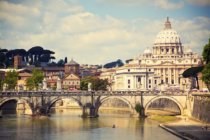 Jubilee 2025 Rome: Papal Basilicas Expedition (Hotel pick up) - The Transportation and Group Experience