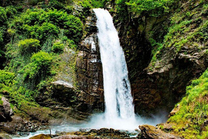 Kakheti: Signagi + Bodbe Monastery + Gurgeniani Waterfall - The Experience: What Sets It Apart?