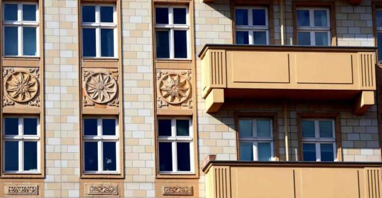 Karl-Marx-Allee Walking Tour: Berlins Socialist History - The Tour Itinerary: A Step-by-Step Journey