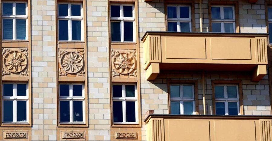 Karl-Marx-Allee Walking Tour: Berlins Socialist History - The Tour Itinerary: A Step-by-Step Journey