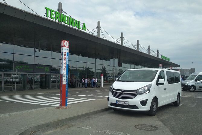 Katowice KTW Airport - Kraków City/KrakówAirport Private Transfer - Additional Details and Practical Tips