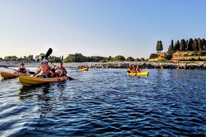 Kayaking to Island Saint Jerolim with snorkeling activitie - The Paddling Experience: What to Expect