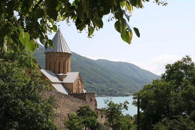 Kazbegi Gudauri Ananuri: Full Day Group Tour - What Sets This Tour Apart