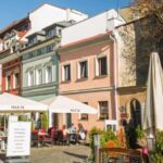 Kazimierz, Schindler's Factory & Ghetto Guided Tour - Exploring Kazimierz: A District of Contrasts
