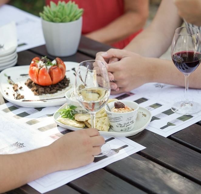 Kefalonia: Private Wine Tasting with Vineyard Tour - What to Expect at Each Wineries