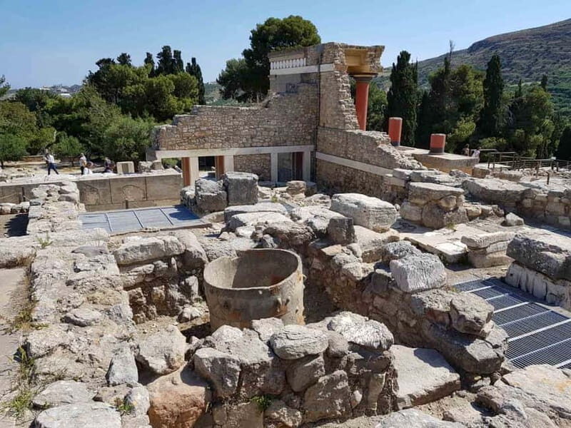 Knossos Palace and Pottery experience. Excursion Safari - Authenticity and Value