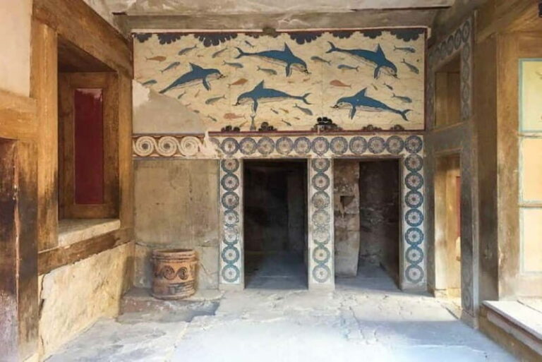 Knossos Place and Minoan Performance from Rethymno - Final Thoughts: Who Should Sign Up?