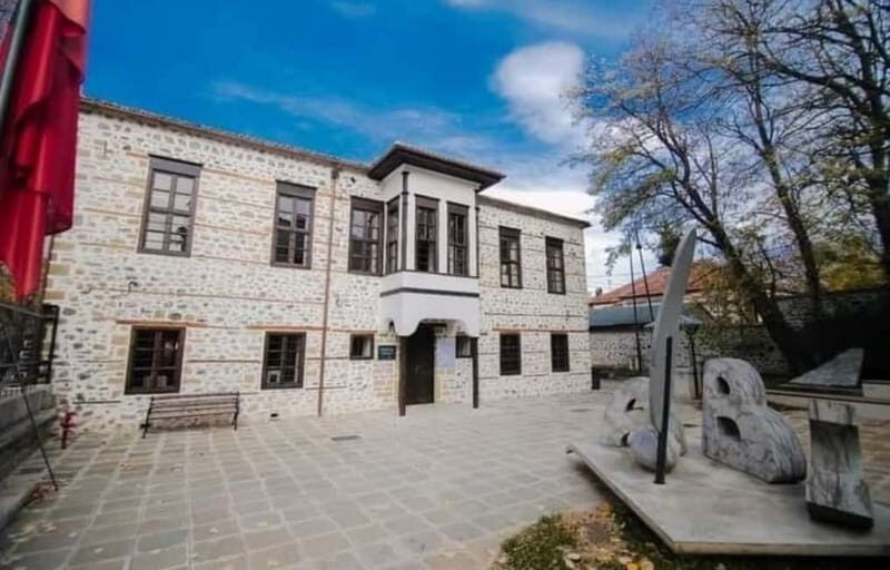Korça: Sightseeing Walking Tour - Is This Tour Right for You?