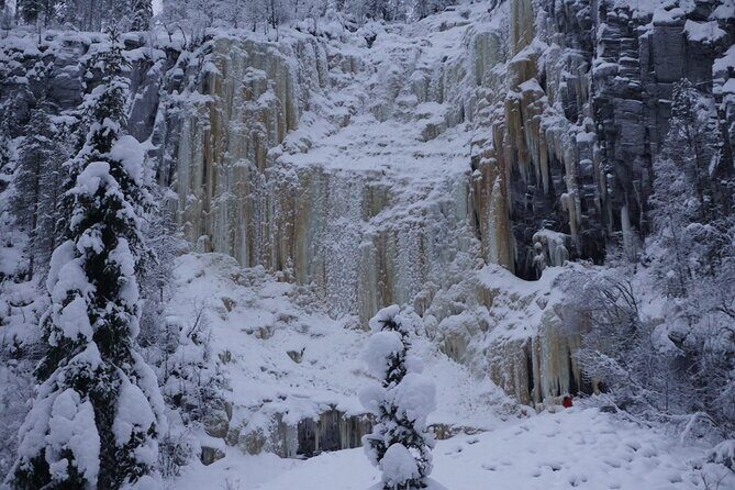 Korouoma- loop hiking to the magical frozen waterfalls - Practical Details and What to Expect