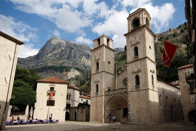 Kotor walking tour and Jaz beach - private tour - A Closer Look at the Itinerary