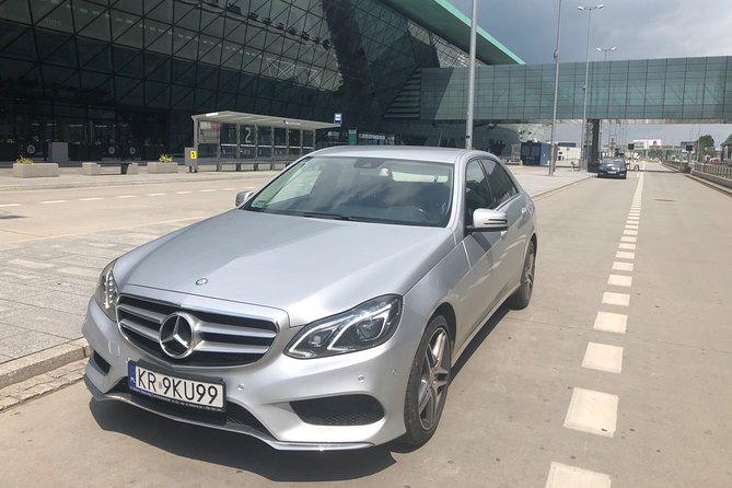 Krakow Airport-City Center and Back -private 2 ways transfer - Key Points