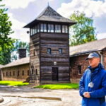 Krakow: Auschwitz-Birkenau Tour with Transport + shuttle bus - The Guide to a Moving, Well-Organized Experience