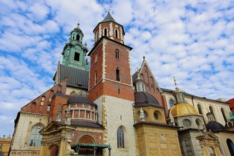 Krakow: Daily Wawel Cathedral Guided Tour with Admission - Value and Practicalities